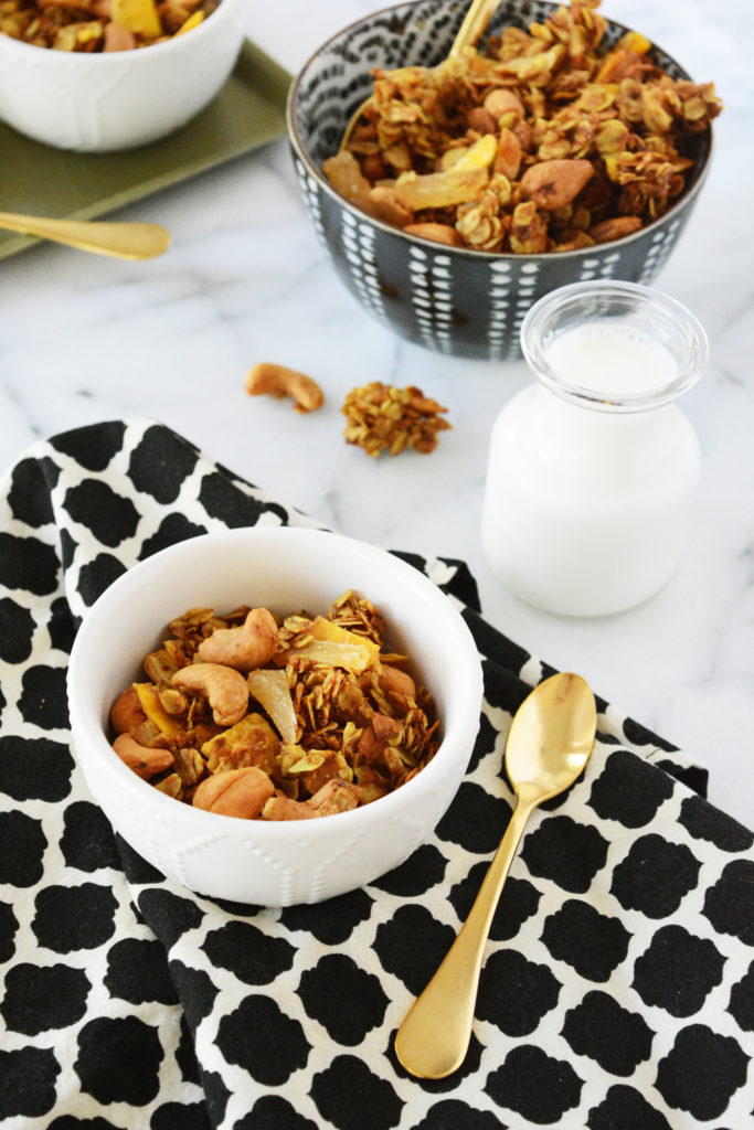 Night Cereal – Curry Coconut Cashew Granola | Oleander + Palm