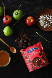 Spooky White Caramel Apples | Oleander + Palm
